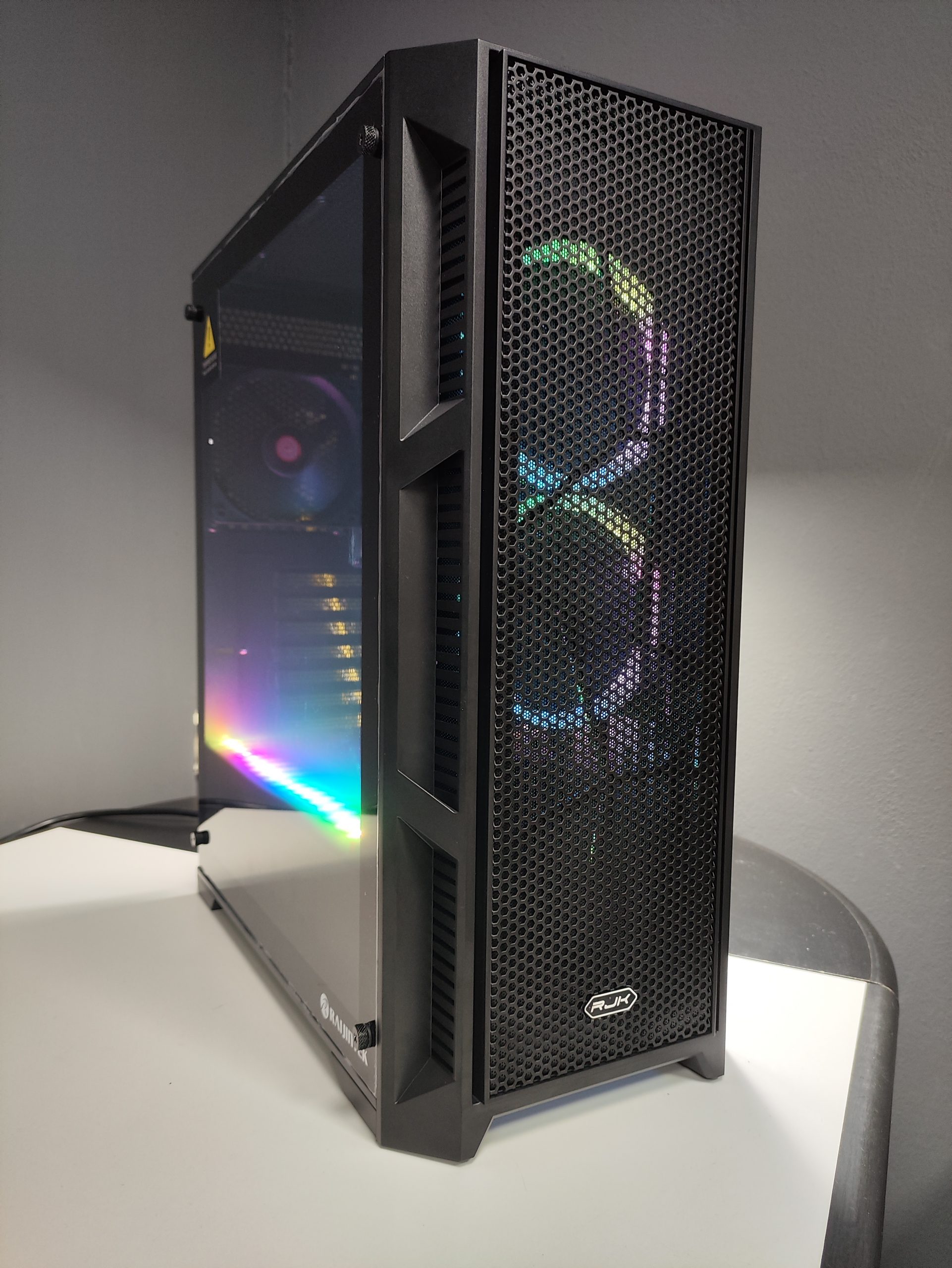 Desktop Gaming PC Amd Ryzen 5 5600G , Vega Radeon 7 , 16GB Ram – By ...